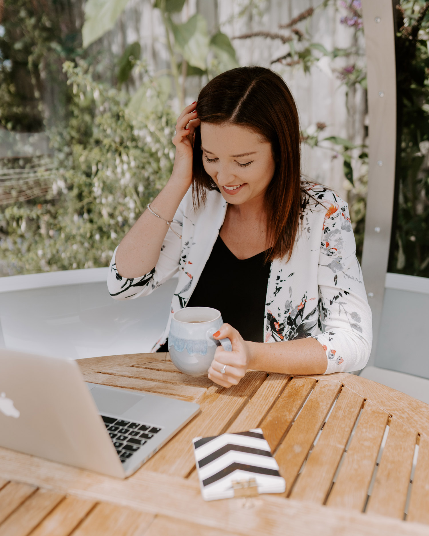 FAQs & Testimonials - Helping your business glow